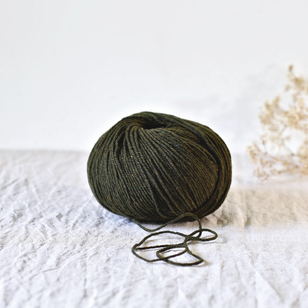 Gilliatt | De Rerum Natura | Yarns | Sunspun