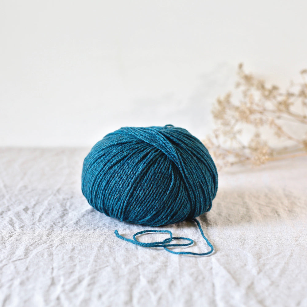 Gilliatt | De Rerum Natura | Yarns | Sunspun