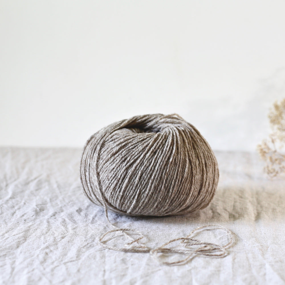 Gilliatt | De Rerum Natura | Yarns | Sunspun