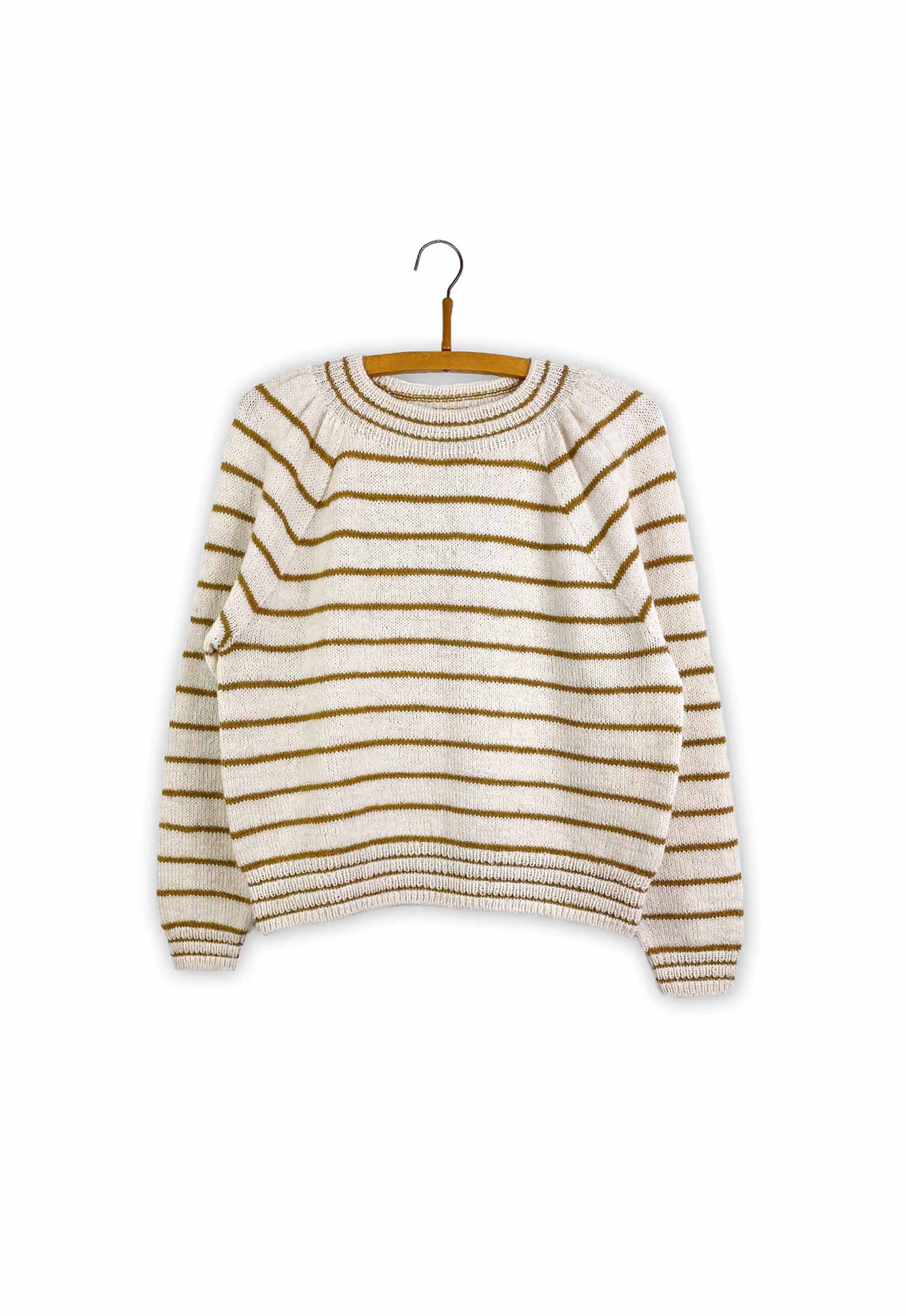 Swirl | Isager | Patterns | Sunspun