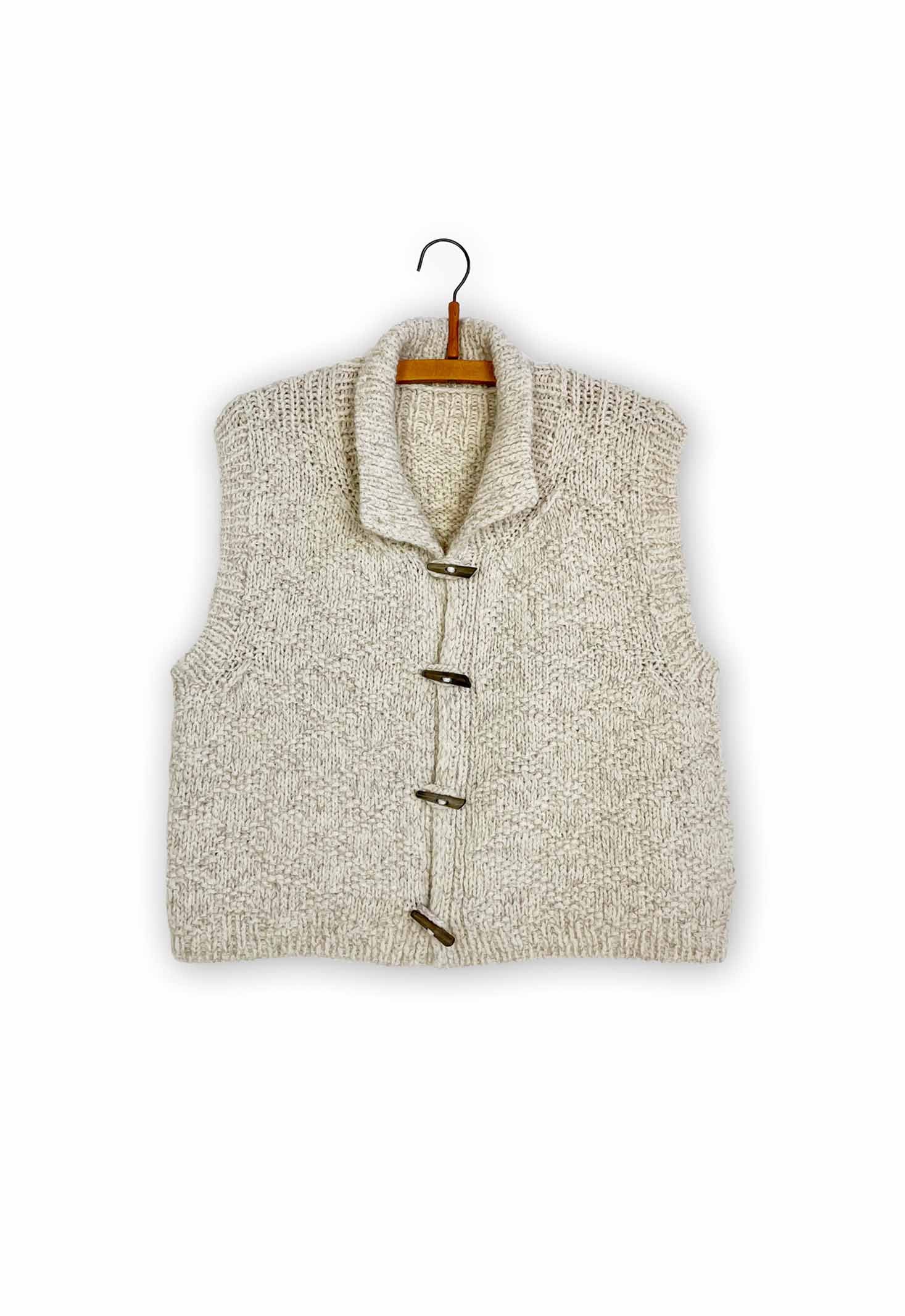Texture Vest | Isager | Patterns | Sunspun